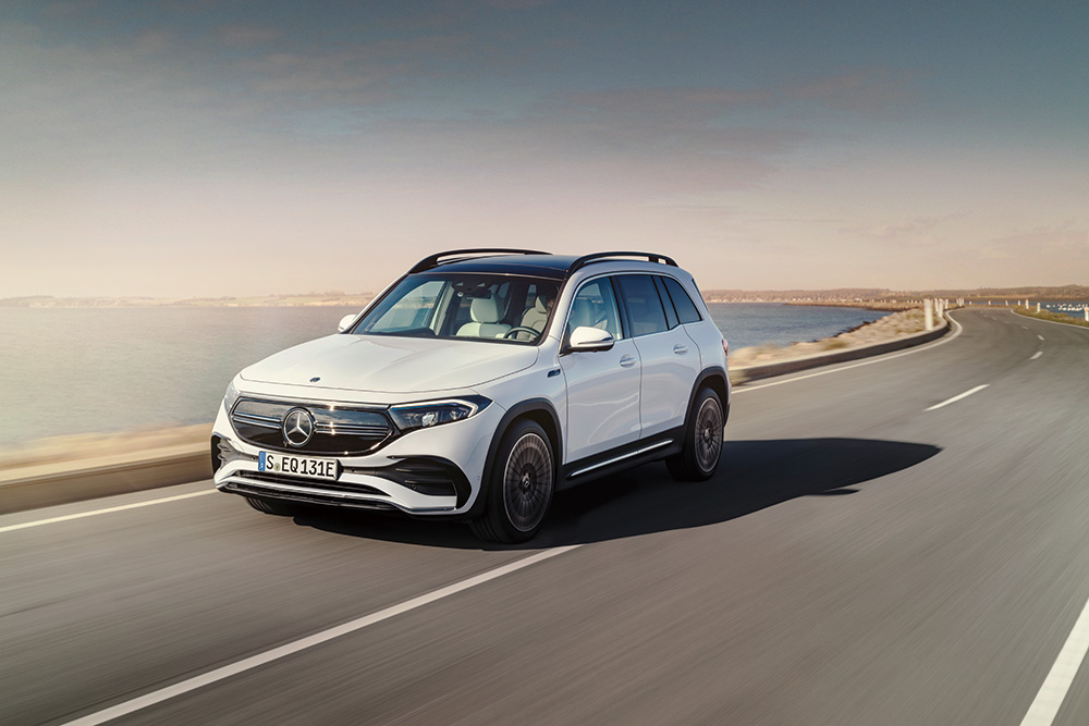 MERCEDES-BENZ, 더 뉴 EQB 300 4MATIC AMG